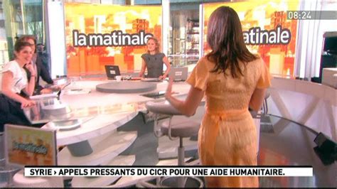 Julia Vignali Nue Dans La Matinale