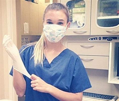 Pin By Forxe On Nurse Gloves Smr Female Dentist Transgender Women