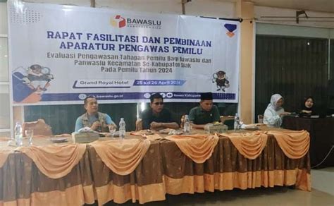 Bawaslu Siak Gelar Rapat Fasilitasi Dan Pembinaan Aparatur Pengawas