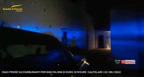 Maxifrode Nel Commercio Di Carburanti False Fatturazioni Per 600