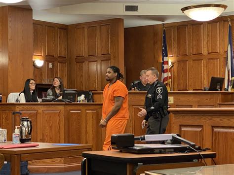 Detroit Man Enters Guilty Plea In Charleston Double Murder Wchs