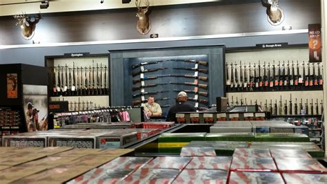 Dicks Sporting Goods And Field And Stream To Stop Selling Assault Style