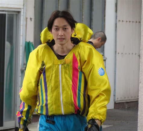 【ボートレース】河合佑樹、前回使用の深尾巴恵に感謝「ペラはしっかりたたいてくれた」／多摩川 ボート 日刊スポーツ