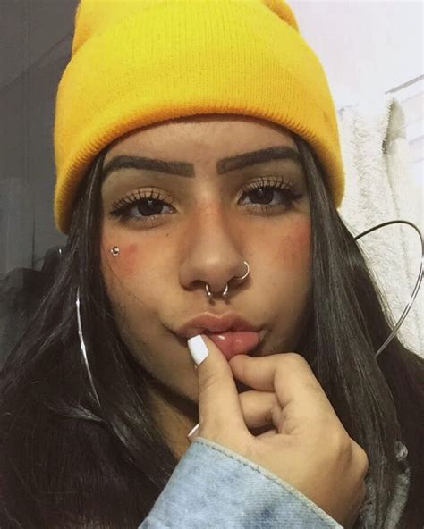 Pin De V¡ 0 Em Girls Tumblr Meninas Com Piercing Piercings Bonitos