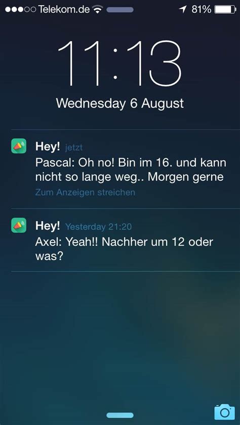 ios push notification brings back old notifications to the lock screen