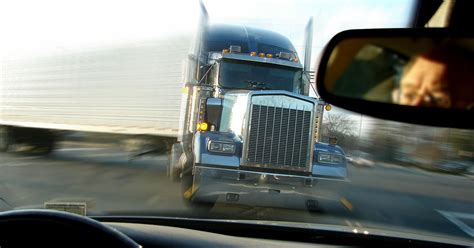 New York Truck Accident Lawyer Semi Truck Accident Attorney