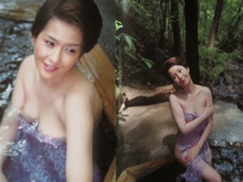八人の湯 写真集 篠山紀信 古手川祐子 浅野ゆう子 とよた真帆 麻生祐未 萬田久子 小島聖 高橋惠子 竹下景子 帯付 複数被写体 ｜売買された