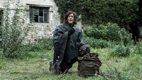 Norman Reedus Daryl Dixon Centric Walking Dead Spinoff Gets A