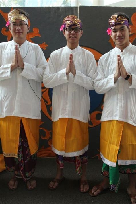 Keunikan Pakaian Adat Bali