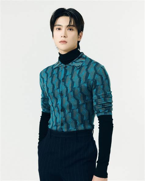 Jaehyun Nct Menjadi Selebriti Pertama Yang Menyiarkan Langsung Runway