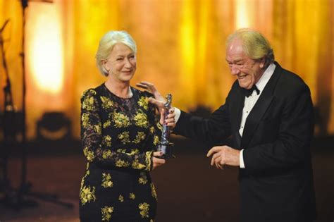 Michael Gambon Est Mort Lacteur Qui Jouait Dumbledore Dans Harry