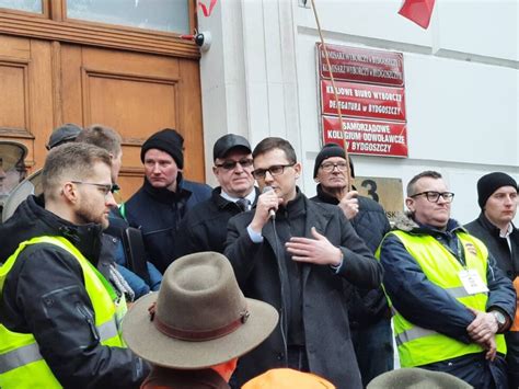 Strajk W Bydgoszczy Wojewoda Wspierajmy Ukrainę Ale Nie Kosztem