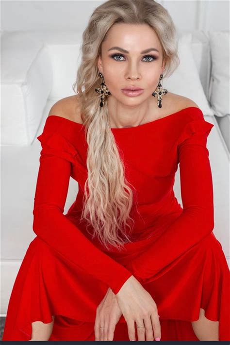 Gorgeous Anna 35 Y O From Kiev With Blonde Hair Id 198144 Ladadate