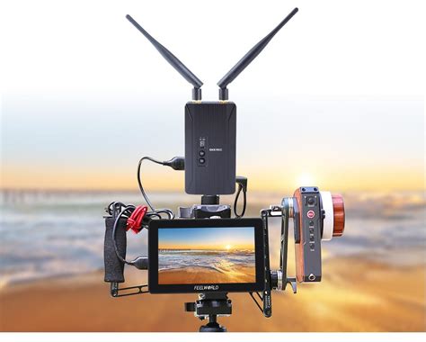 Feelworld F6 Plus 5 5寸3d Lut 触摸4k监视器 Hdmi输入 输出 Ips全高清1920x1080 倾斜式支架 电源