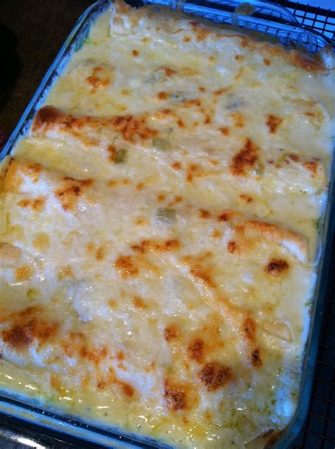 White Chicken Enchiladas Quick And Easy Recipes