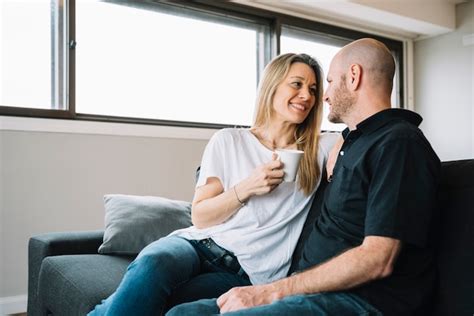 Free Photo Mid Aged Couple In Love At Home