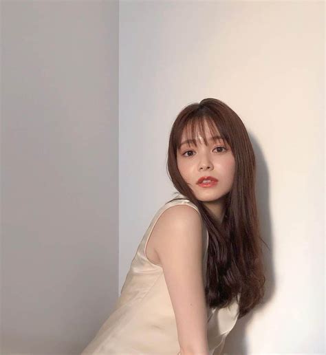 久間田琳加さんのインスタグラム写真 久間田琳加instagram 「春の新作コスメでメイクしました♡ 久しぶりに長くなっちゃうけど、美容