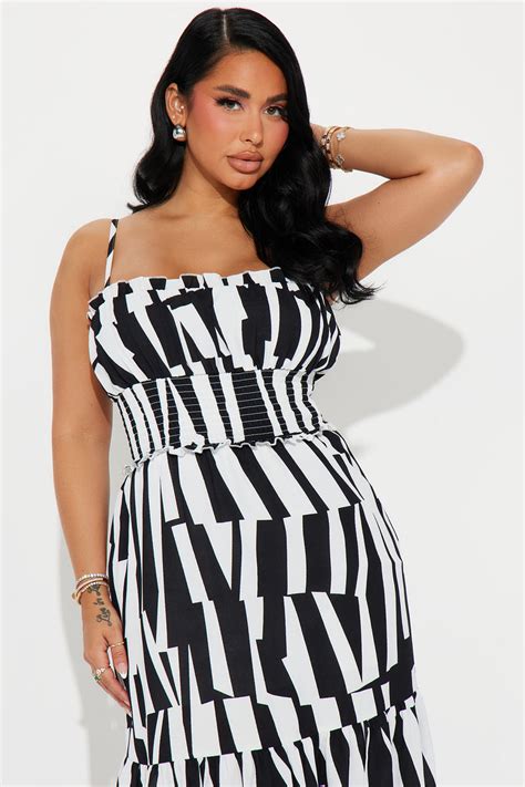 A Different Energy Midi Dress Black White Fashion Nova Dresses