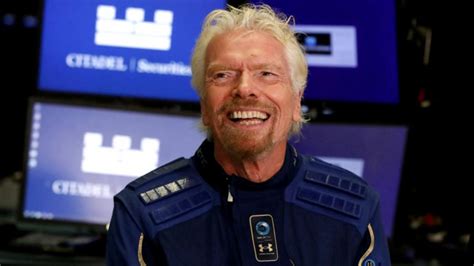 Video Billionaire Richard Branson Set To Be 1st To Fly His Own Vehicle
