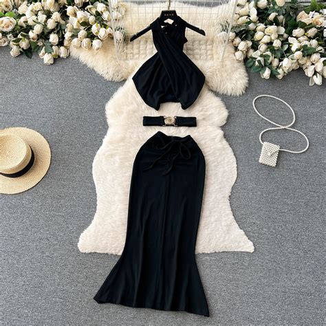 Foamlina Summer Women Sexy 2 Piece Sets Lace Up Halter Neck Sleeveless