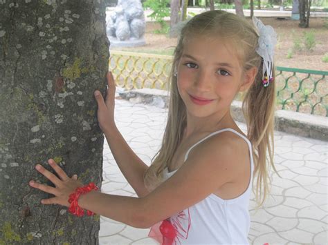 Album 1 Young Girls 8  Imgsrc Ru