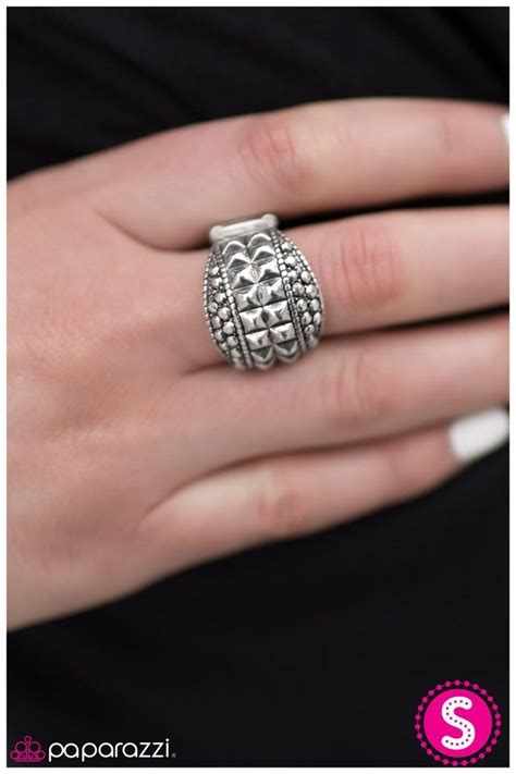 Paparazzi Accessories Jewelry Rings Silver
