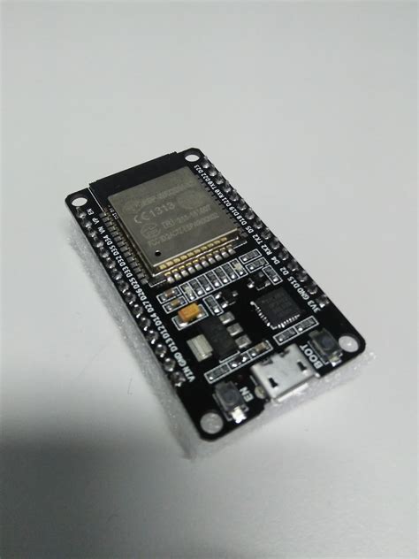 erste schritte mit dem doit esp32 board klon von banggood und arduino ide