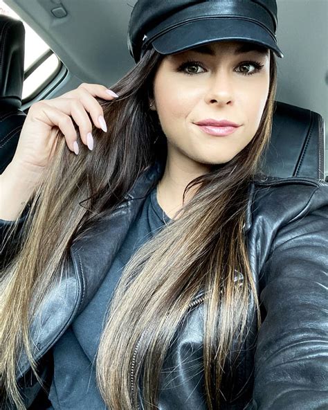 Kristina Shmidt Bio Age Height Wiki Models Biography