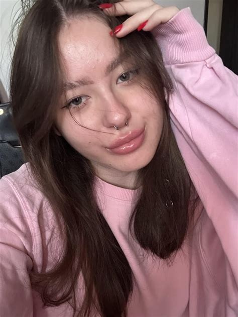 Dasha Taran R Palebeauties