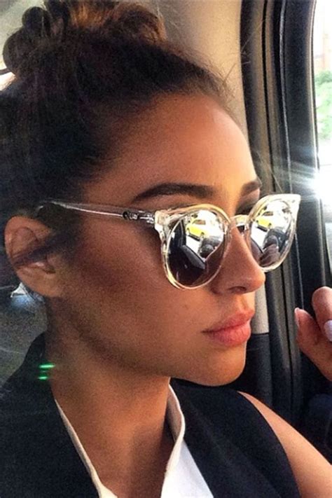 The 200 Best Celebrity Selfies Celebrity Selfies Sunglasses Celebs