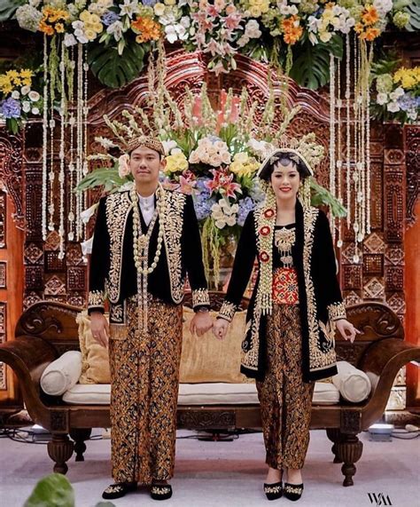 Anggun Busana On Instagram “repost From Ambarpaes Jakarta Reception