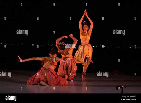 Celebrating Indias Founding A Dance In Kuchipudi A Classical South