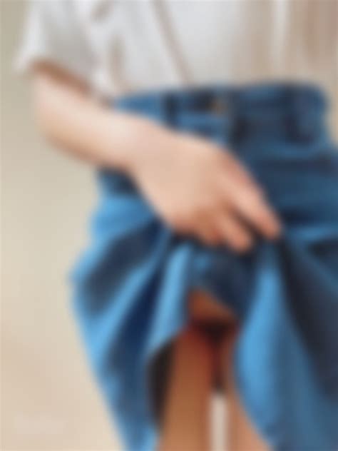 20歳の美人女子大生が顔晒した大胆なパイパンマ コ挿入オナニー自撮り みんくちゃんねる