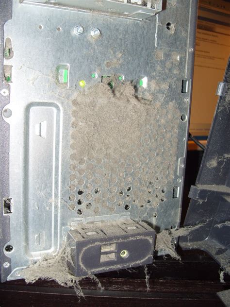 how to clean your computer and remove dust from vents quick pc tips