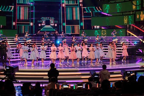 画像4 7 ＜紅白リハ1日目＞日向坂46佐々木久美、2022年を表す漢字は“卵” 小坂菜緒・齊藤京子らと夢の東京ドーム公演振り返る