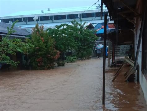 Hujan Deras Di Bengkulu Utara Puluhan Rumah Terendam Banjir