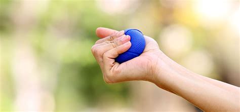 13 Effective Hand Exercises To Include In Your Workout For Stronger