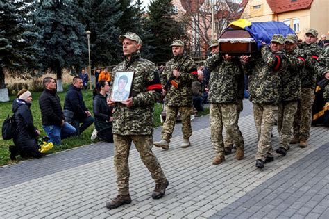 War In Ukraine Can We Say How Many People Have Died Bbc News