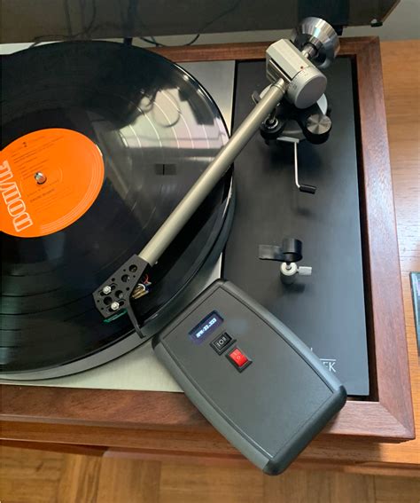 my version of the arduino based turntable tacho musing