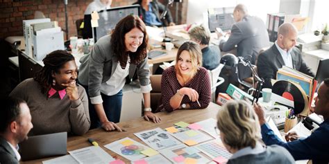 Why You Should Run A Year Round Interconnected Event Content Program