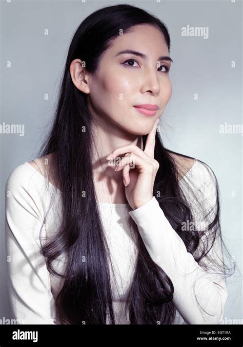 Cara Japonesa Fotografías E Imágenes De Alta Resolución Alamy