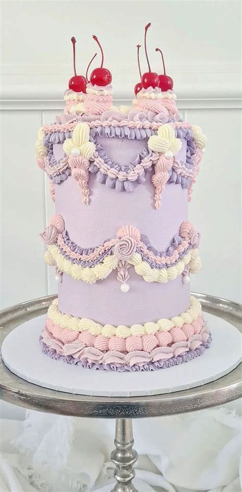 50 Vintage Inspired Lambeth Cakes Thatre So Trendy Lavender And Pink