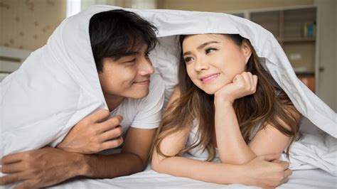 Sex Talks सेक्स करने से पहले जरूर याद रखें यह बातें