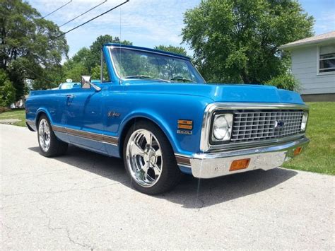 Sweet Lowered 72 K5 Blazer Chevy Trucks Cool Trucks K5 Blazer