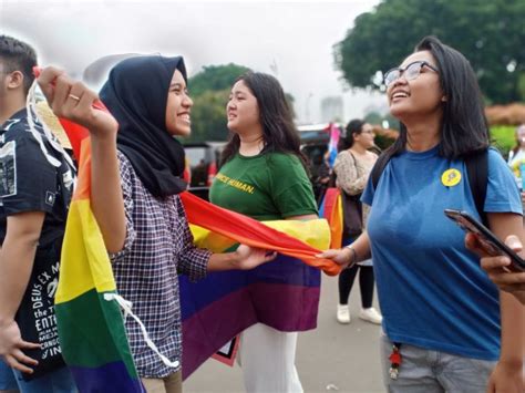 Suara Transpuan Dan Lesbian Tuntut Kebebasan Berekspresi Melalui Wmj