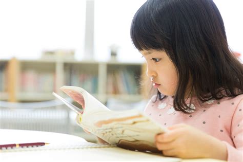 子どもに本を読ませたい！読書好きっ子にする3つの秘訣 地域と住まいの情報サイト【meet】
