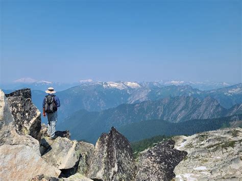 The Hidden Lake Lookout Trail In The North Cascades The Complete Guide