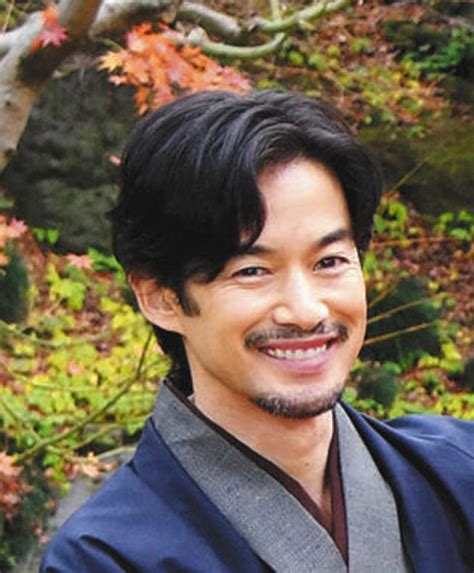 竹野内豊が年内いっぱいで「研音」退社「五十歳を節目とし環境を変えてみたい」：中日スポーツ・東京中日スポーツ