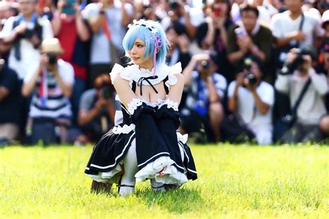 アスカ弐号機p On Twitter 2019年8月11日コミケ3日目に女王降臨である えなこ Enako Cos Re ゼロから始める異