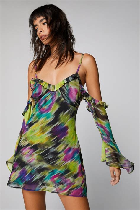 Floral Strappy Cold Shoulder Chiffon Mini Dress Nasty Gal
